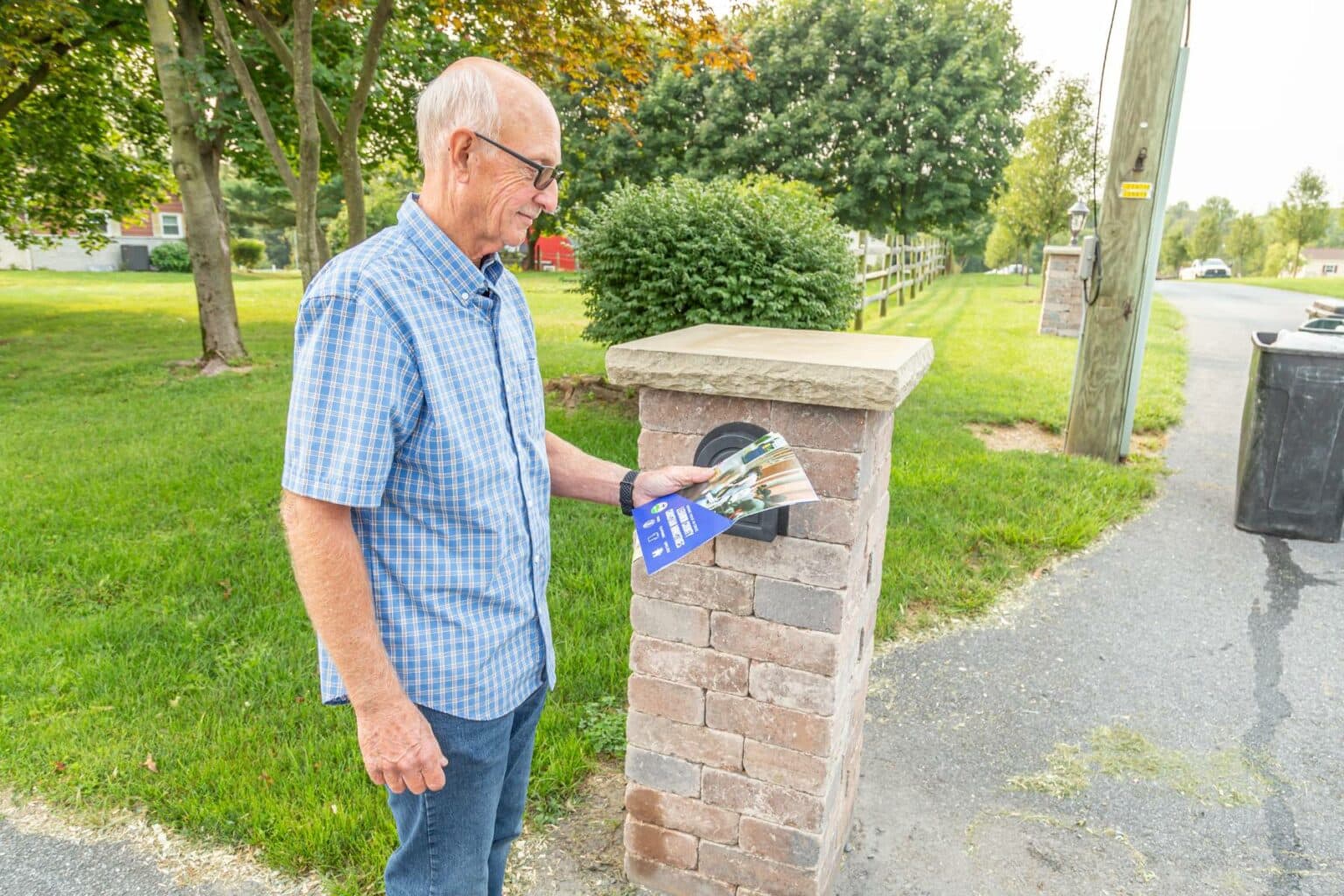 Standard Catalog Sizes and Formats - Little Mountain Printing